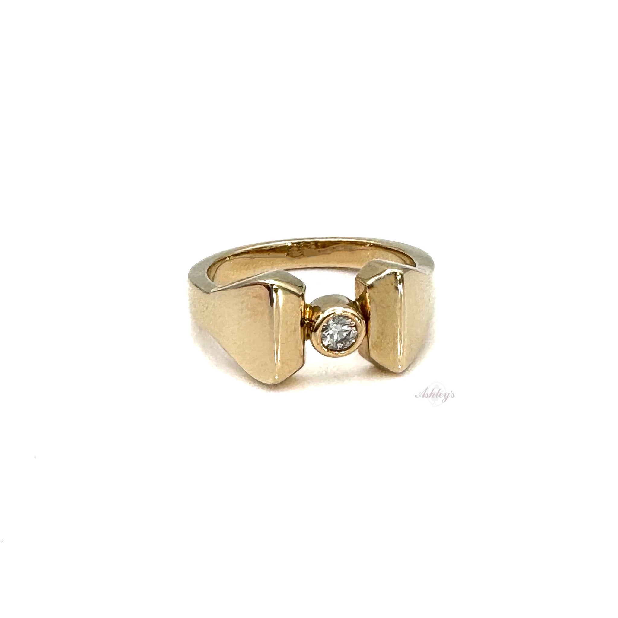 Horseshoe nail engagement ring store